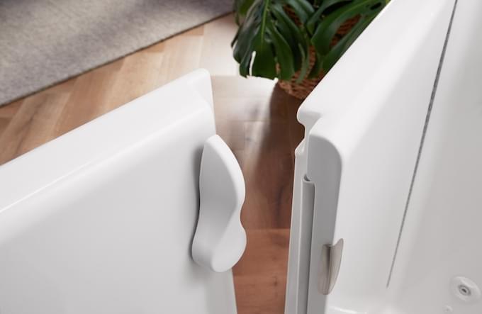 Walk In Tub Features | Extra-Wide Door | KOHLER Walk-In Bath