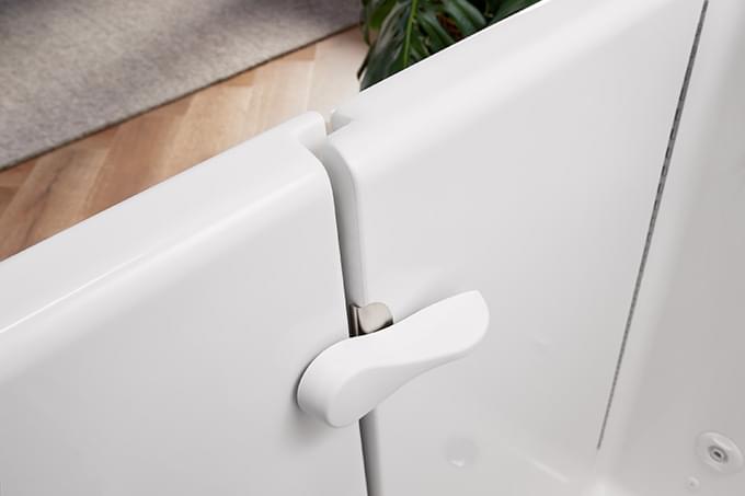 Walk In Tub Features | Extra-Wide Door | KOHLER Walk-In Bath